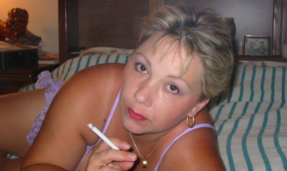 Smoking A 120 Cigarette And Fucking American Anal Porn Xhamster 5673