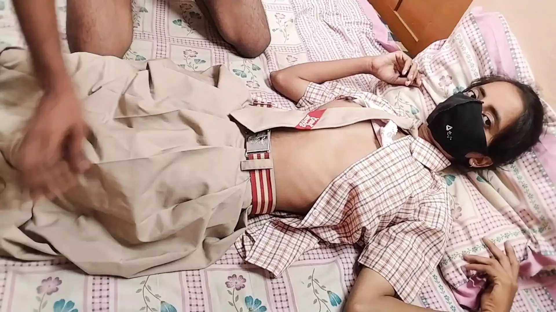 Indian School Girl Sex Viral Video Uniform Porn Feat Sexydimple