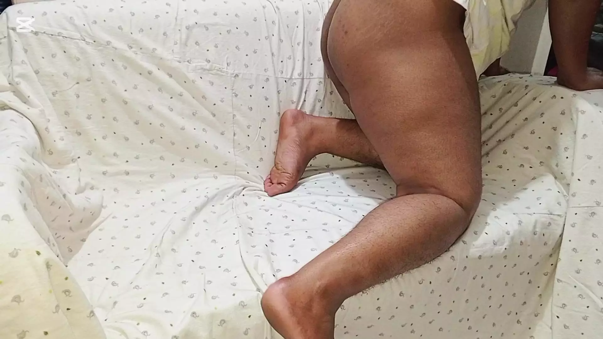 Ich habe meine indische desi-freundin gefickt Sie ist sehr experten im doggystyle sex. indische ...