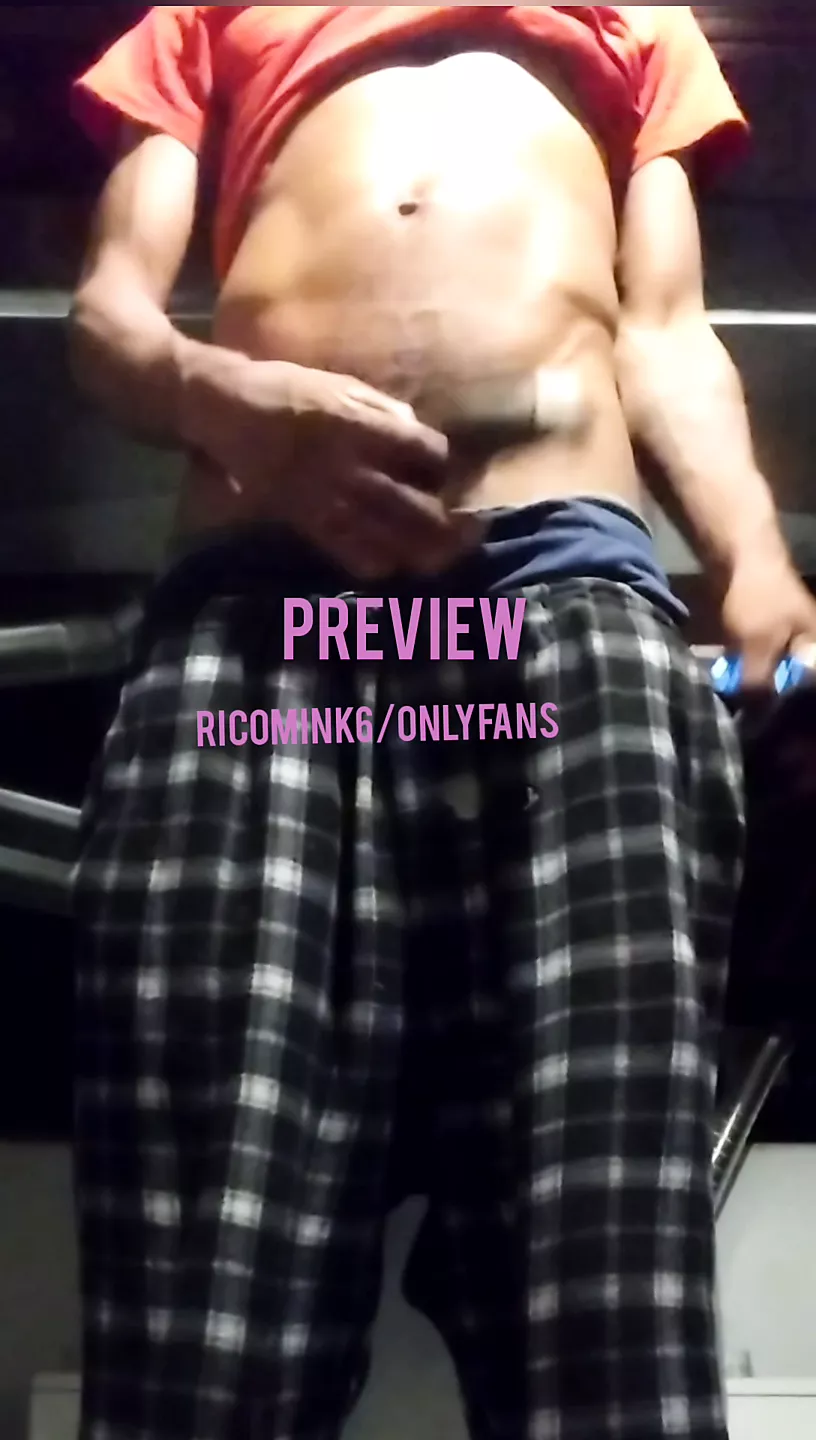 Big Black Dick Thug Stroking Dick Untill Cum Shot Gay Rough Sex Porn