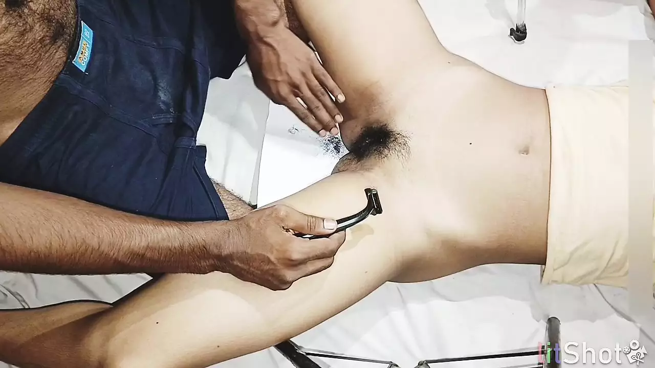 Xxx Girl Hear Saving Sex Video And Desi Girl Xhamster Video Com Xhamster