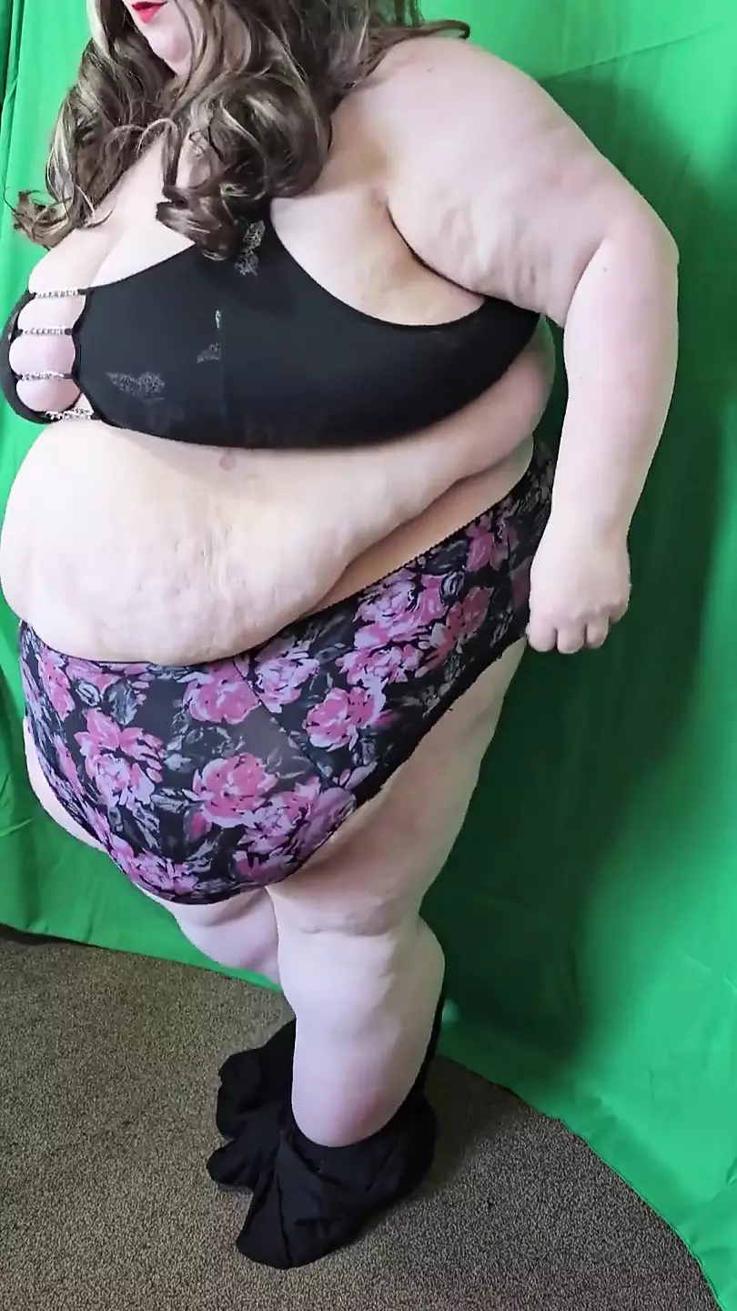 Fat Belly Bikini Strip Belly Fetish Amateur Porn By Faphouse Xhamster