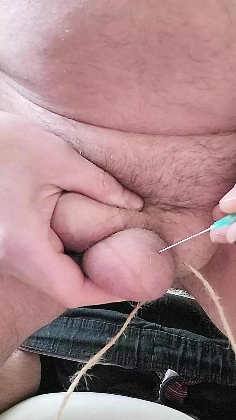 我的第一次蛋穿孔 Xhamster
