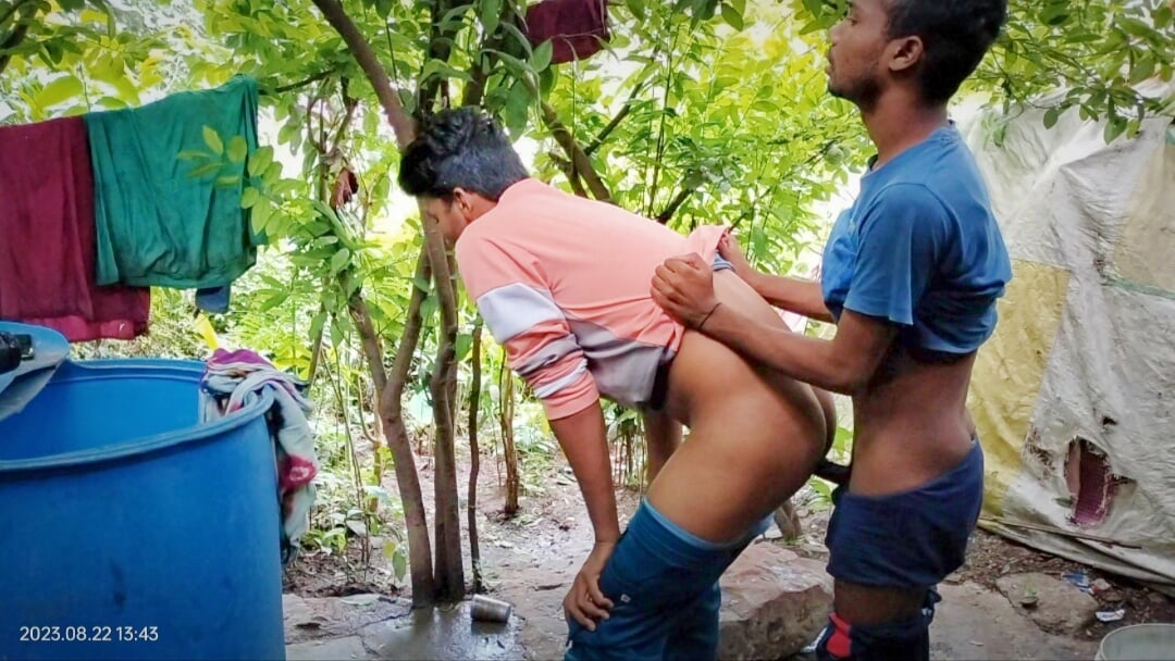 We Have A Treehouse Bathroom In The Middle Of The Trees And We Have Sex There Alone My Nearest