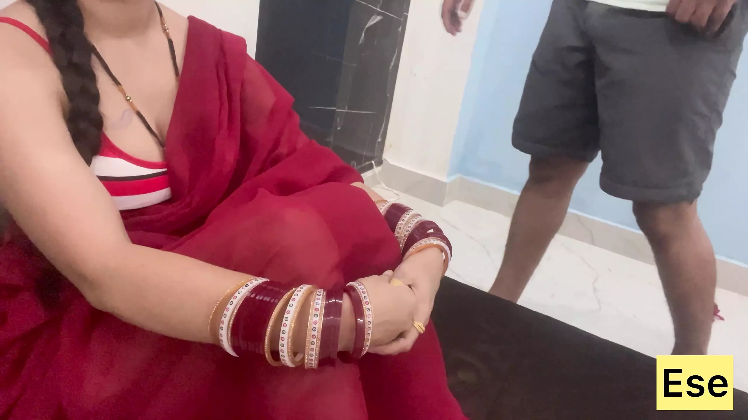 Desi Wife Ne Massage Ki Apne Pati Ki Aur Chudai Karwaayi In Hindi Hardcore Porn Xhamster