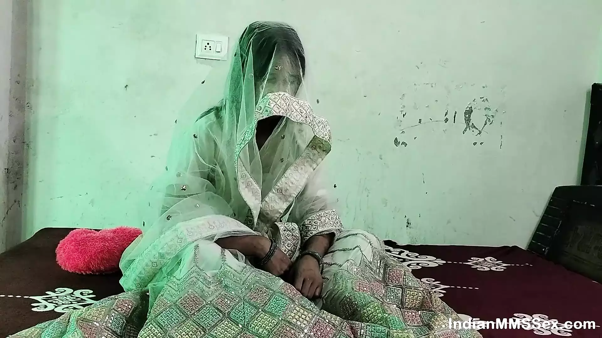 Newly Married Young 18 Year Old Indian Wife Night Sex With Husband