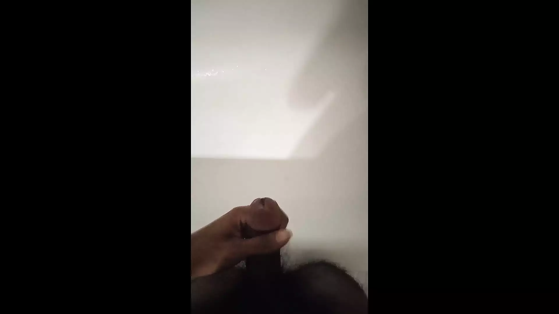 Jim si masturba per 25 giorni per festeggiare il suo compleanno e per far piacere! 22° giorno ...