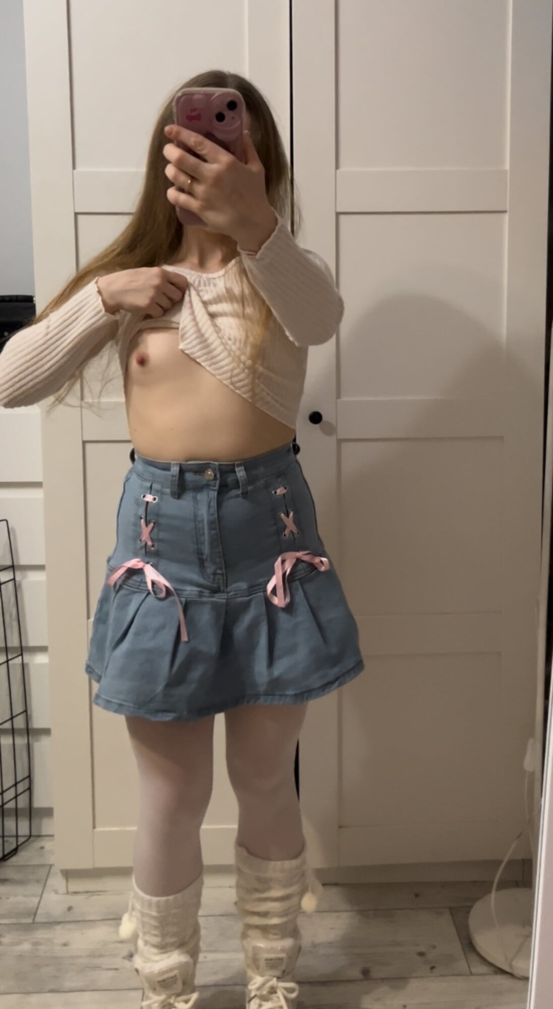 Sweet Girl Shows Her Tits: Perfect Body Amateur Porn feat. Inga lillypop girl | xHamster