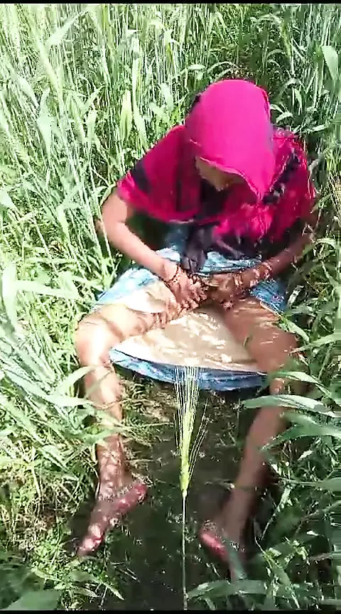 Bhabhi Ko Ganne Ke Khet Me Chudai Kiya Indian Webcam Porn Xhamster
