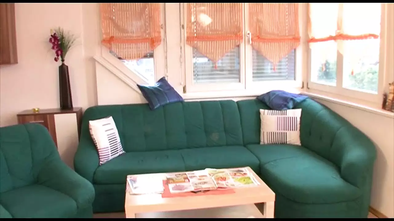 Melhor versão grátis para alemã na traseira, não completa vol 619 | xHamster