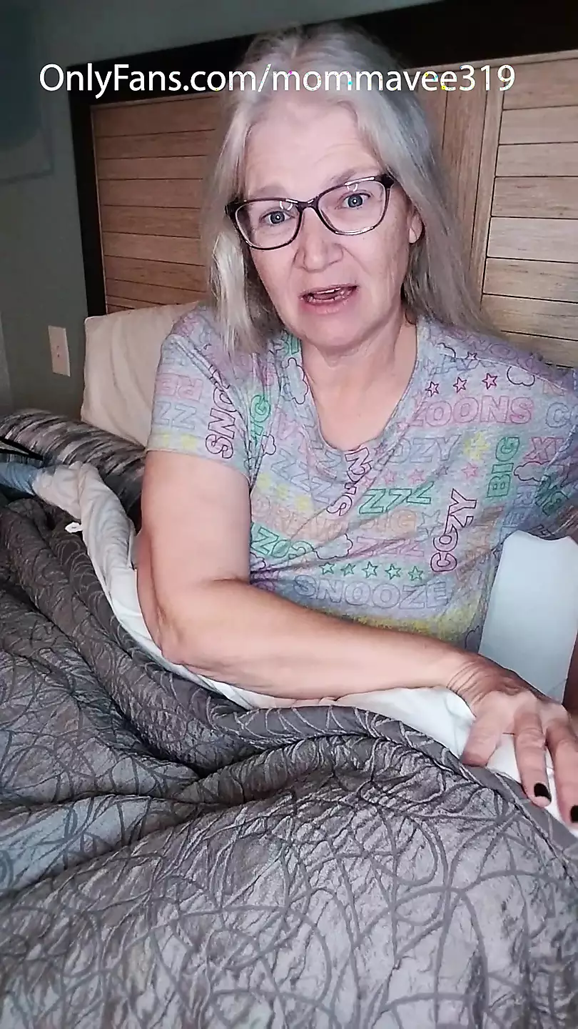 Milf Gostosa Se Masturba Depois De Terminar Com O Namorado Xhamster