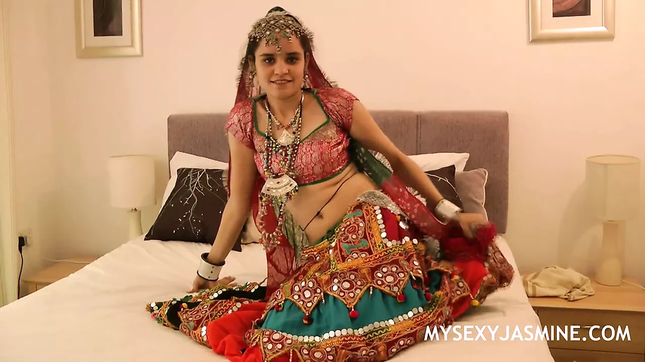 Gujarati Indian College Babe Jasmine Mathur Garba Dance Amateur Porn By My Sexy Jasmine Xhamster