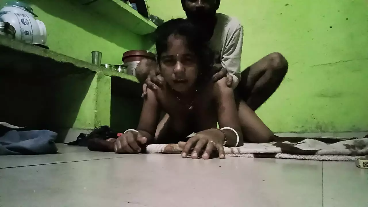 Sexe en levrette - mari et femme | xHamster