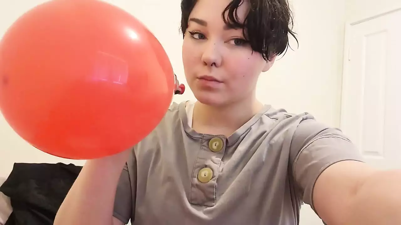 Blowing Up 5 Balloons Balloon In English Porn Xhamster