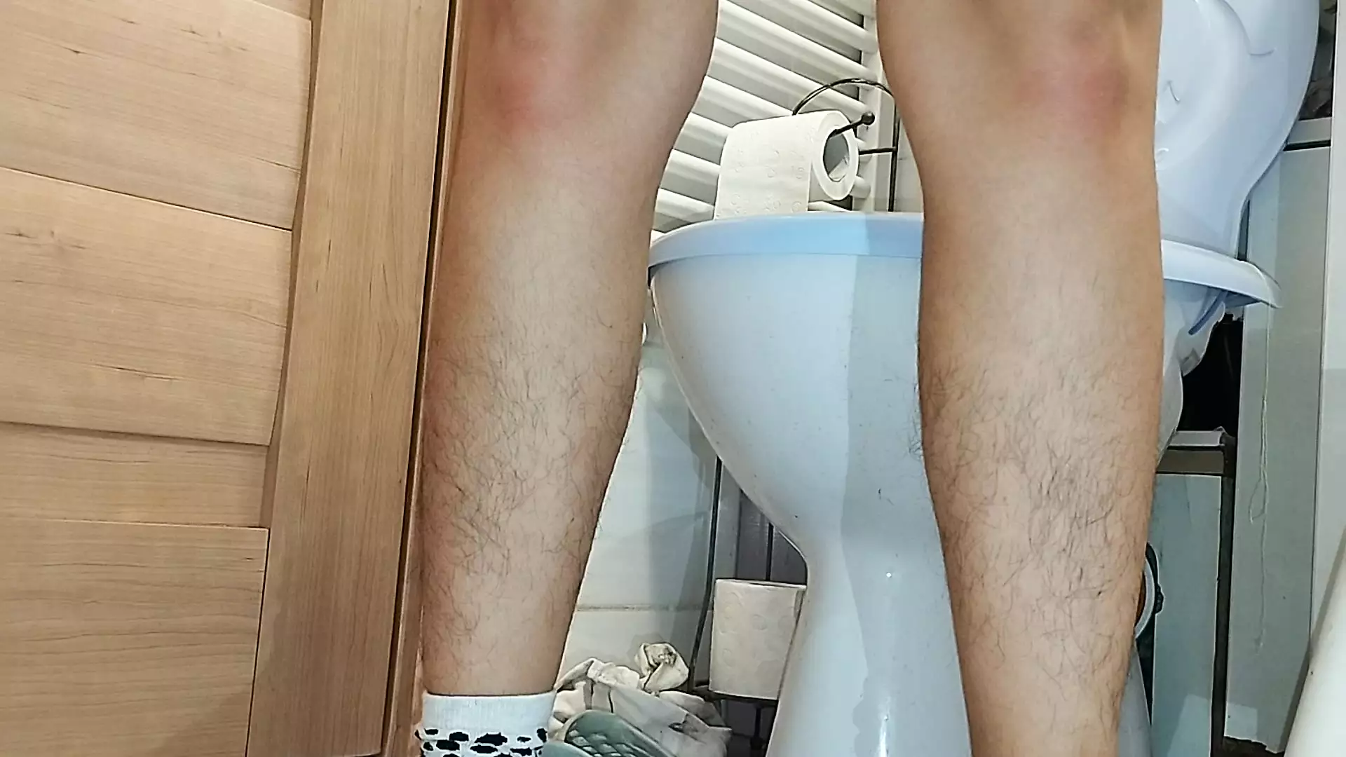 Amatoriale milf figa, culo grosso, grandi tette. La mamma sexy prova i collant. La mora sexy ...