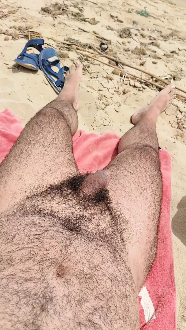 Tomando El Sol En Playa Nudista Ano 2022, Free Gay Porn 58 | xHamster