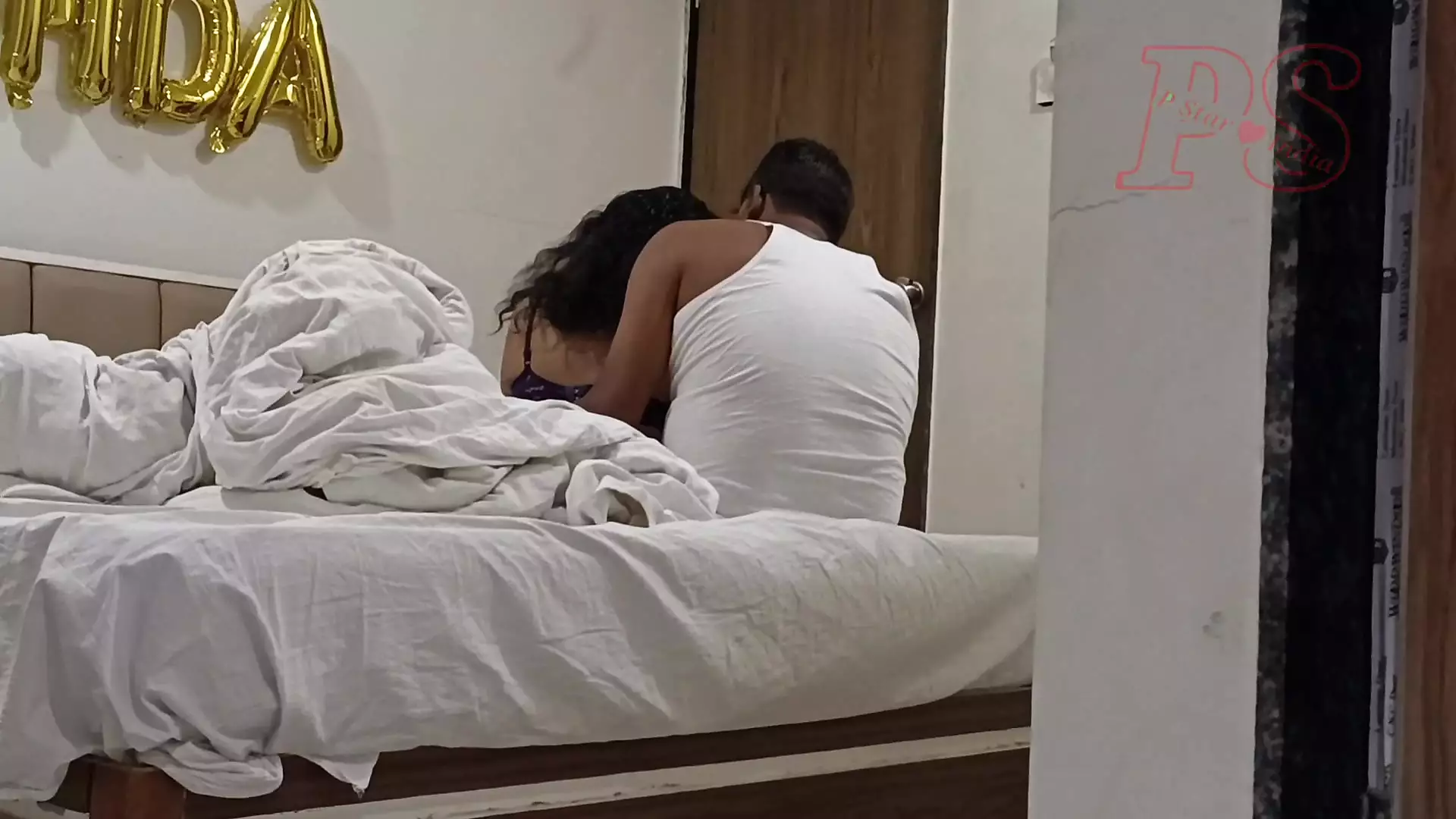Indian New Married Couple Romance In The Room Saree Sex Saree