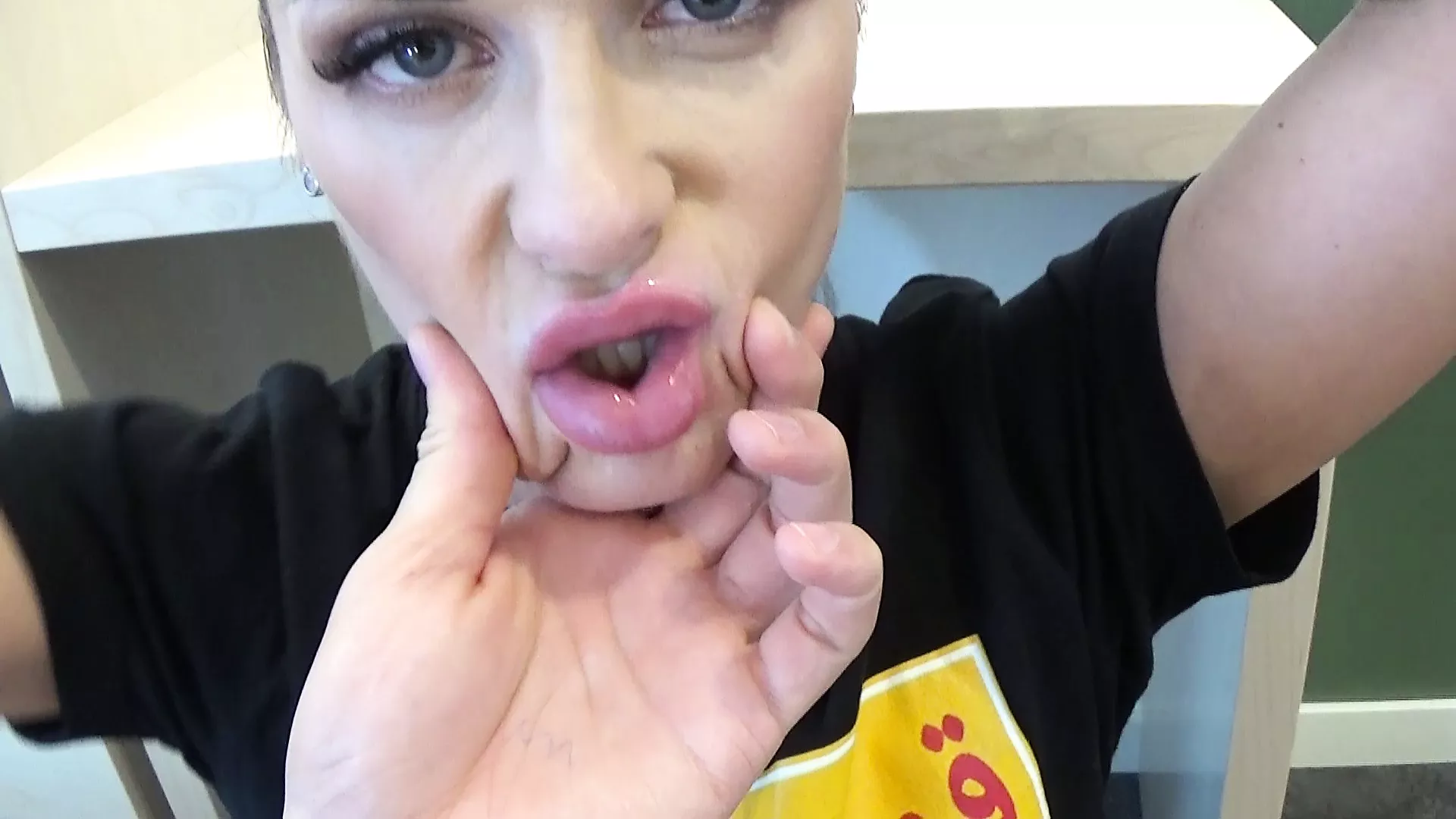 Irani Hotel Sex With Horny Milf Feat Vinna Reed Xhamster