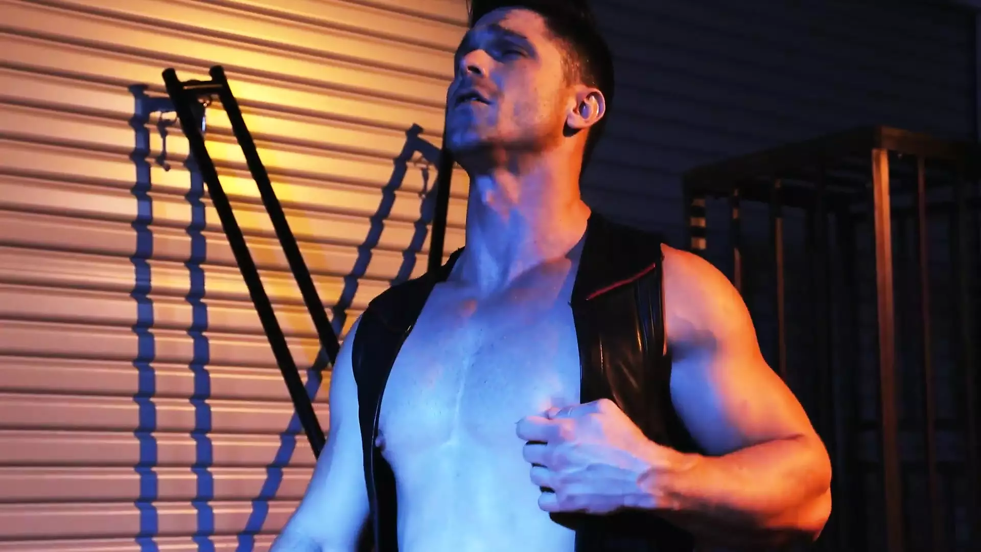 Devin Franco Face Fucks Davin Strong Before Ass Fucking Him Gay Cumshot Porn By Bondage Bros