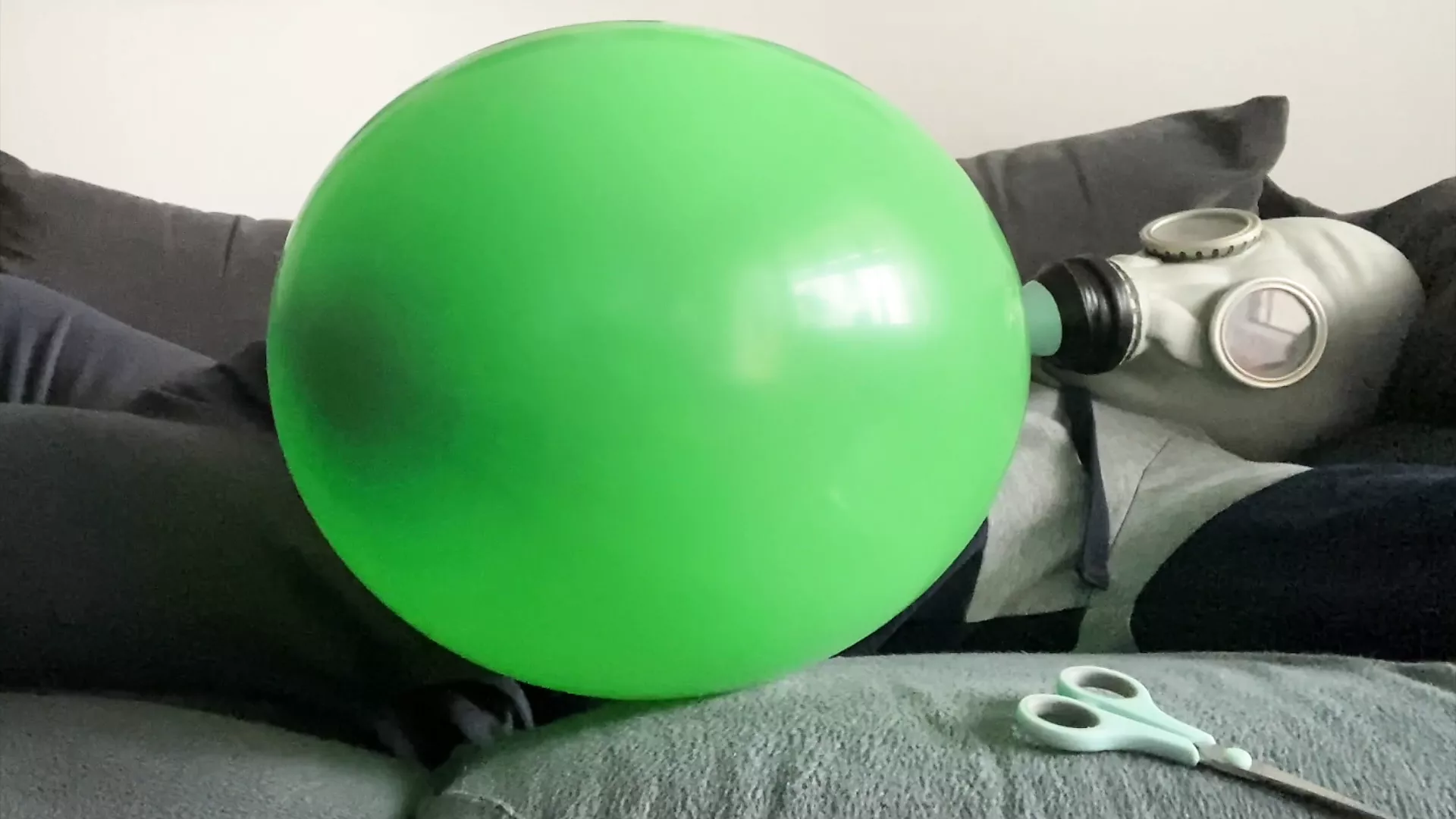 The N V A Mask No 2 The Flow Minimizer N V A Latex Mask Breathplay With Big Ballon Gay Porn