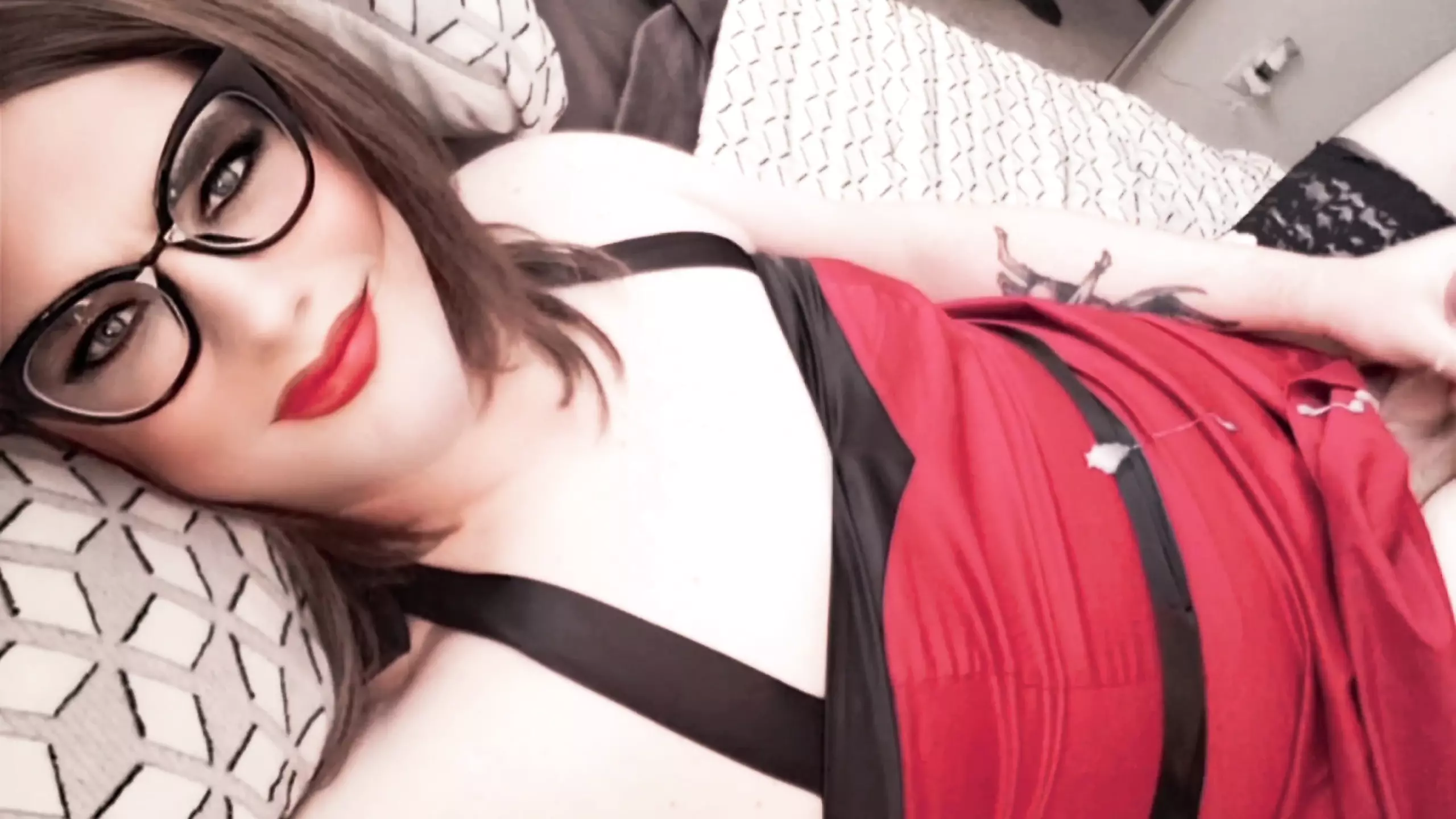 Princess Bunnie Cumshot in My Favorite Dress: Shemale High Heels Porn | xHamster