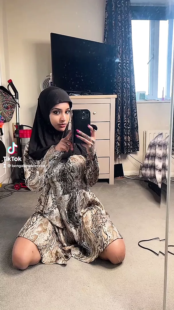 Yasmina Khan Porn Videos Sex Model Nudes Xhamster