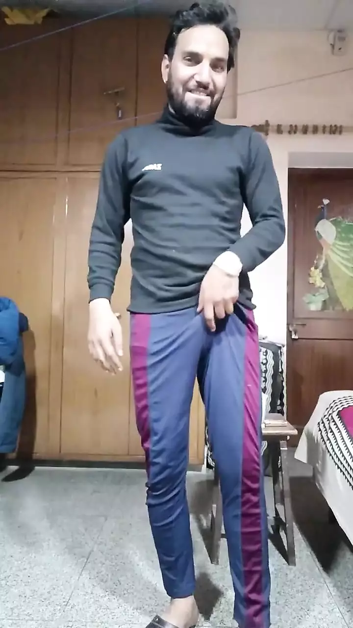 Indian Man Show Penis With Live Performance With Friends Gay Desi Porn