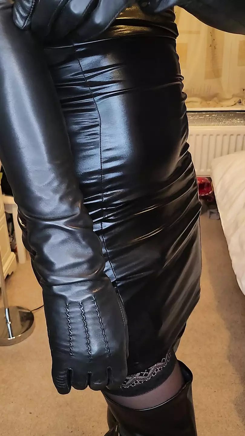 Vidéos Porno Trans Gratuites Crossdresser Bottes Xhamster
