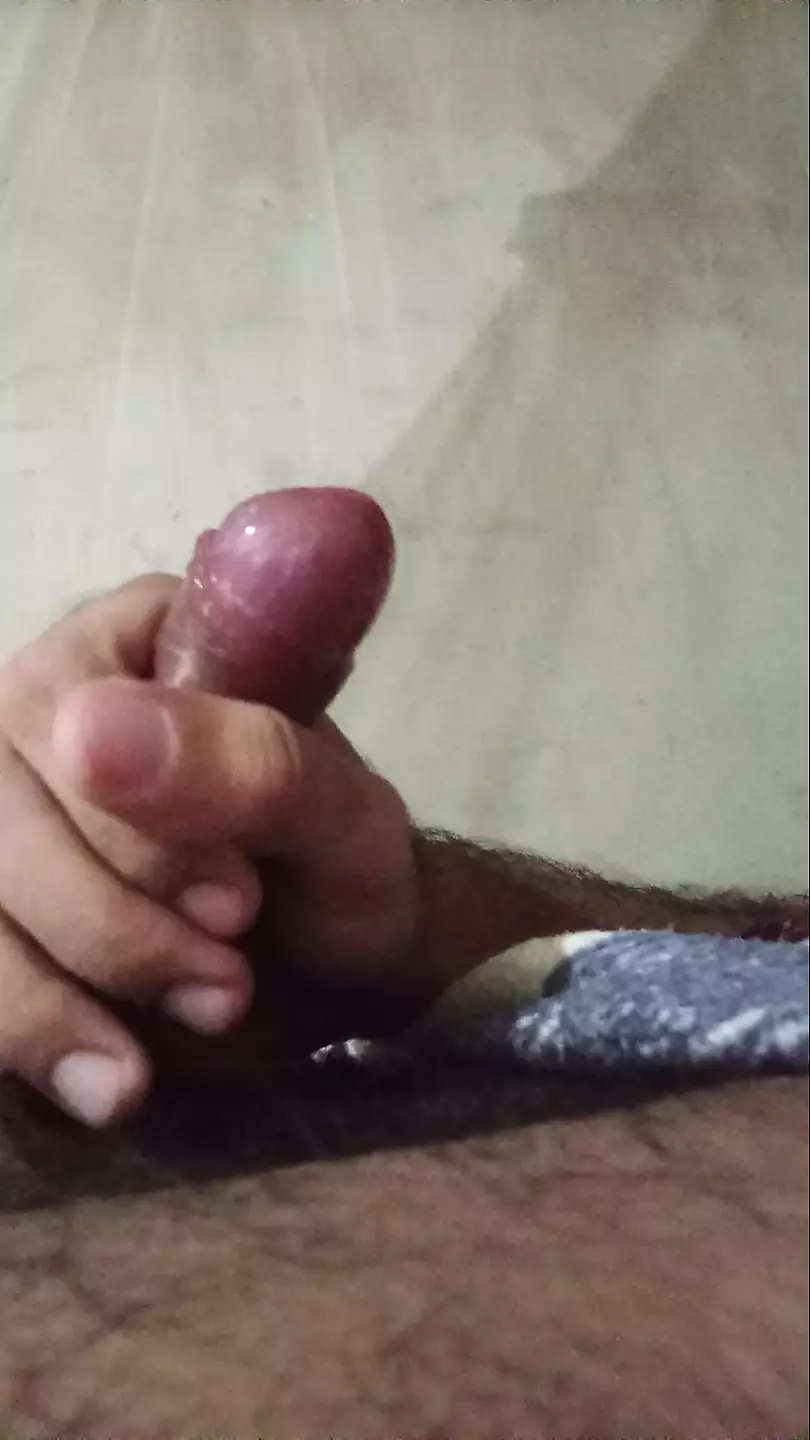 Mi polla se corre | xHamster