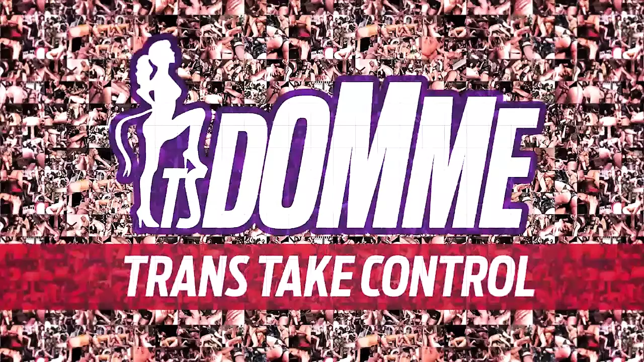 Morena transsexual em roupa de couro acaricia seu pau grande | xHamster