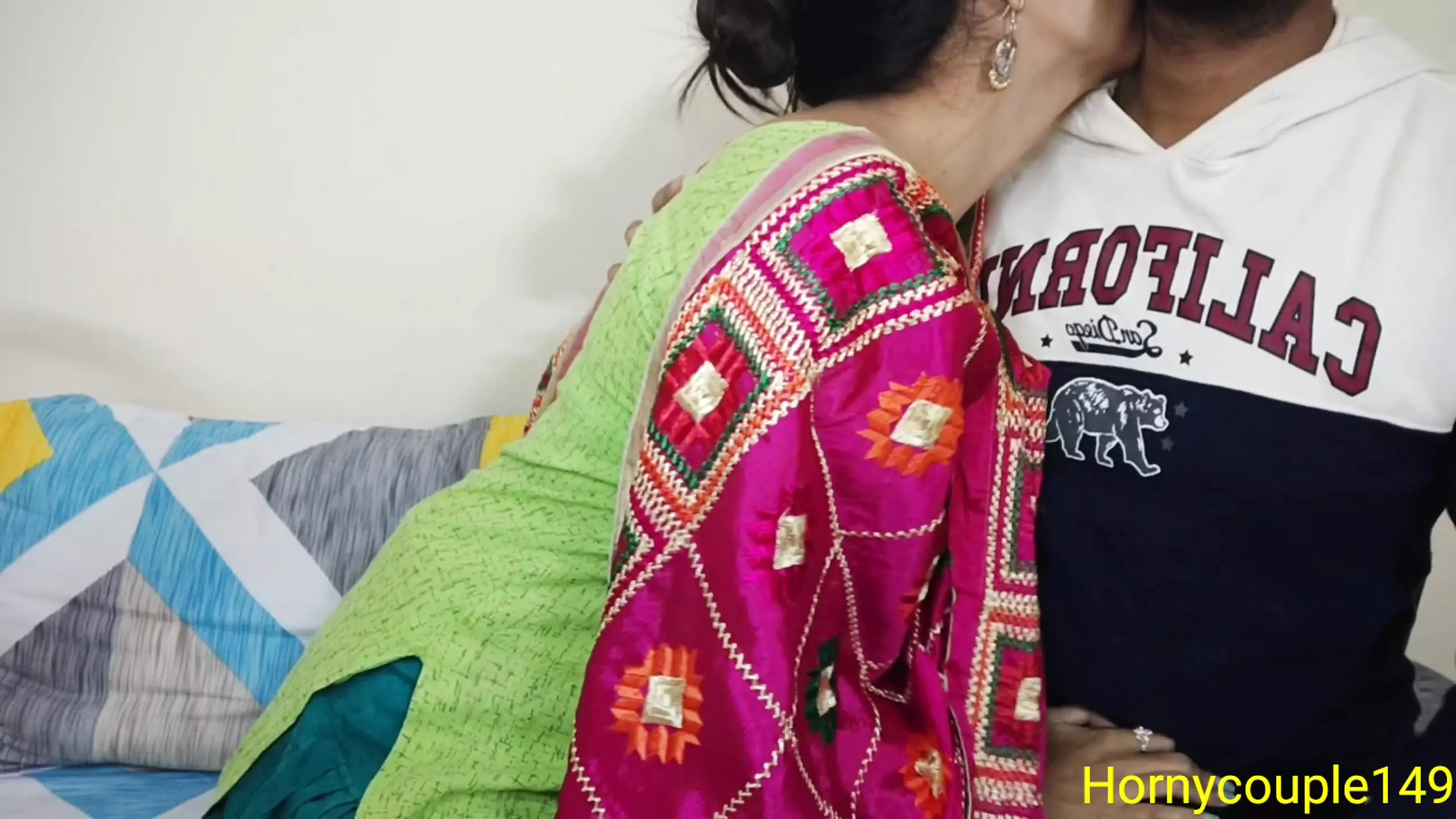 Indian Beautiful Step Sister Fucks Virgin Step Brother Indian Hindi | xHamster