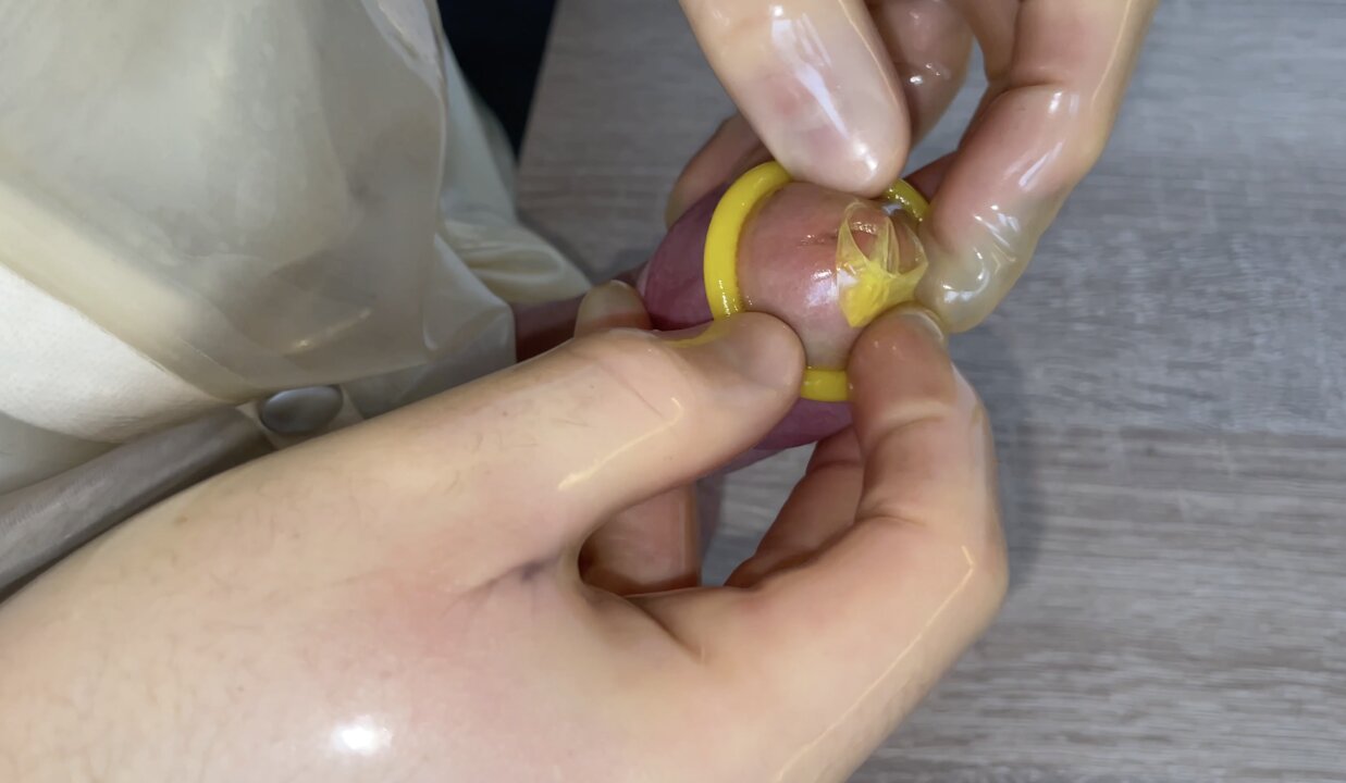 Condom Wank With Latex Gloves And Cumshot Gay Amateur Porn Xhamster 1482