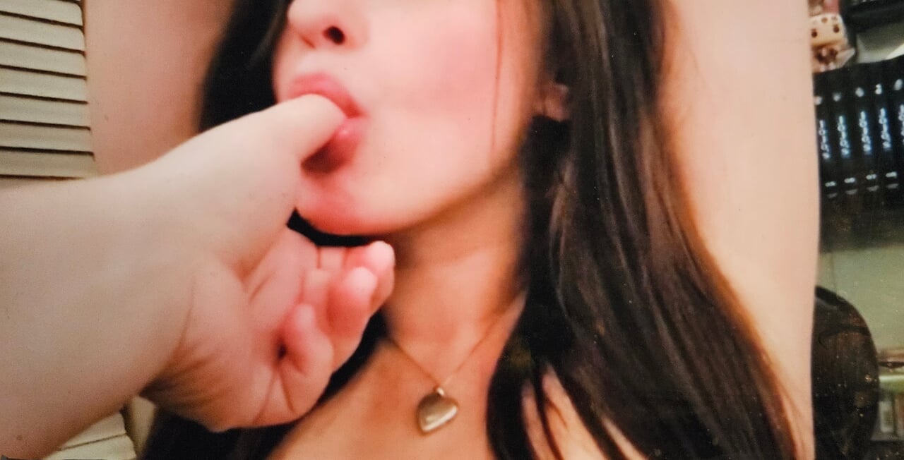 Perfecte pawg's natuurlijke grote tieten worden afgezogen voordat ze grote cumshots krijgen ...