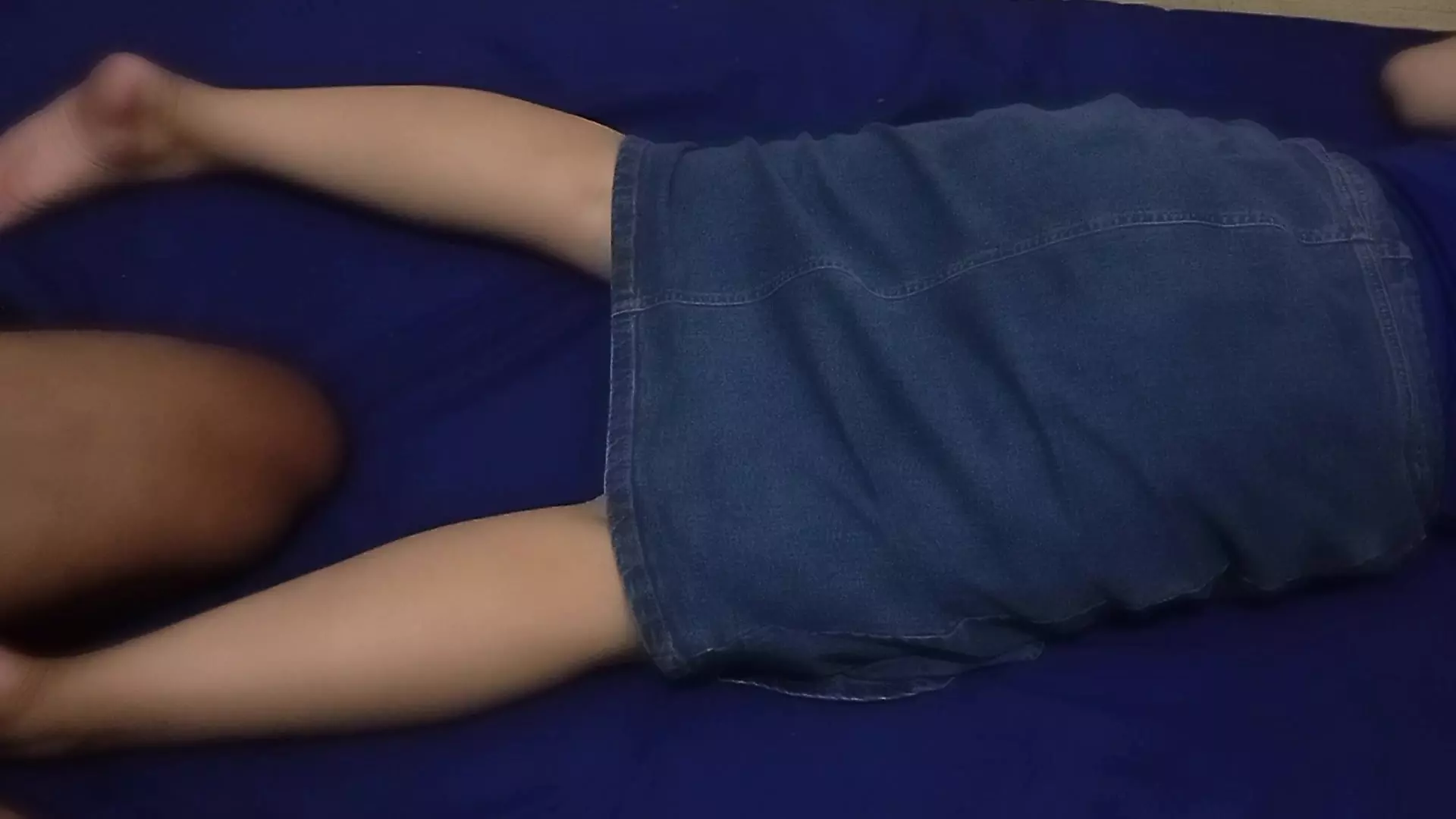 Pijat erotis istri bosku yang tergila-gila sama seks | xHamster