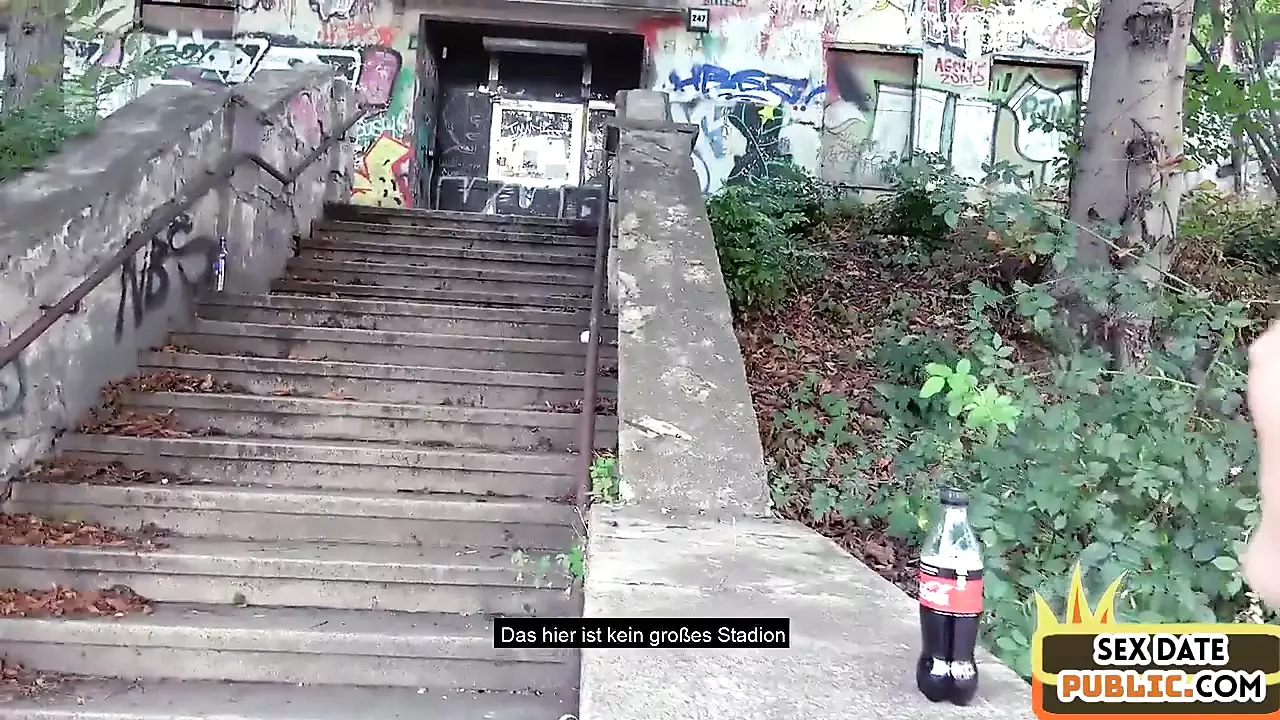 Linda nena amateur follada en público al aire libre por una cita de sexo a ciegas | xHamster