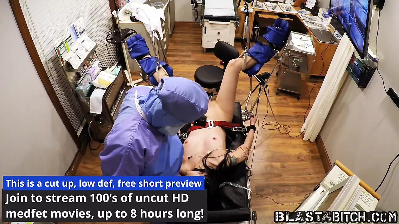 La chatte de Zoe Lark se fait exploser avec du sperme après une pipe | xHamster