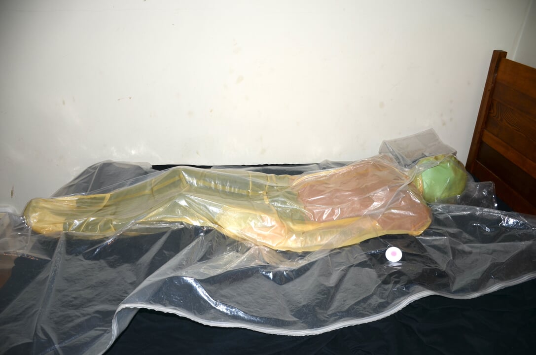 Dec 13 2023 Vacpacked In My Latex Sleepsack With Hard Breathplay In 0751