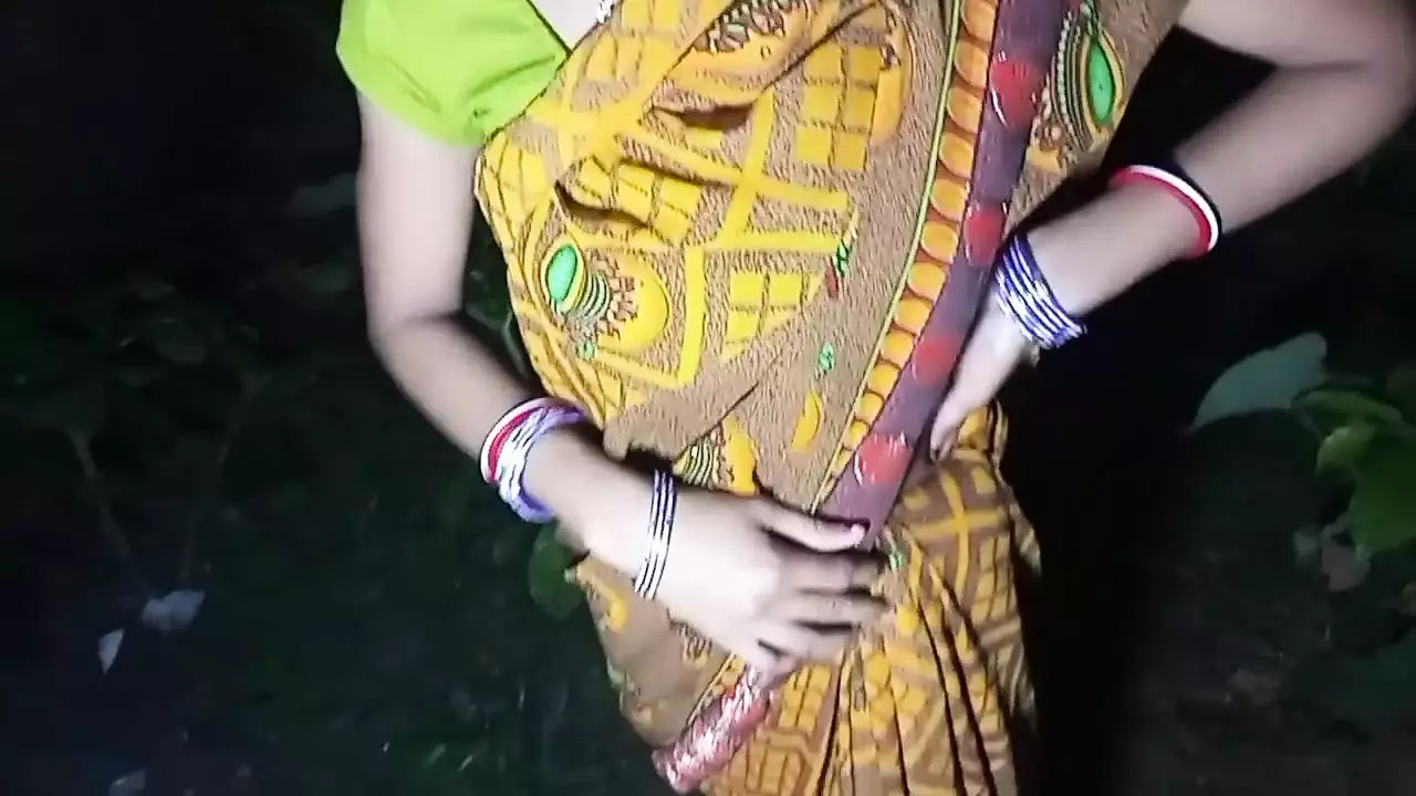 印度色情与肮脏的印地语音频 Xhamster