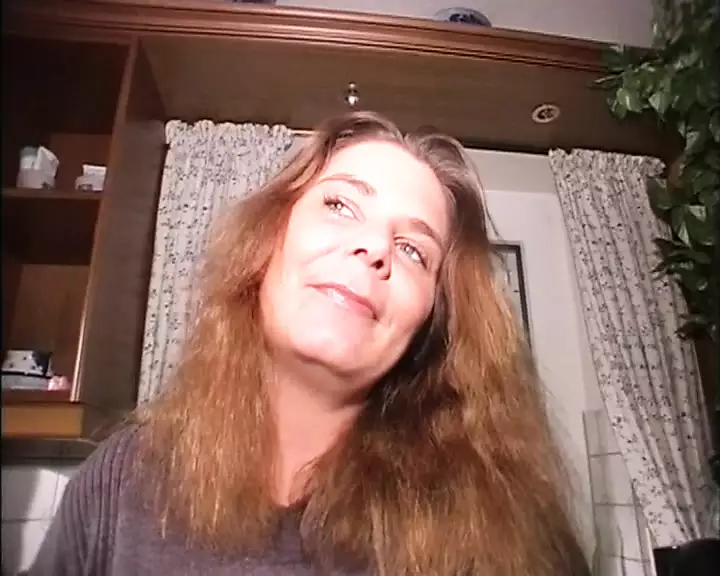 Cette salope sexy incroyable et très excitée masturbe sa chatte sexy après un strip-tease | xHamster