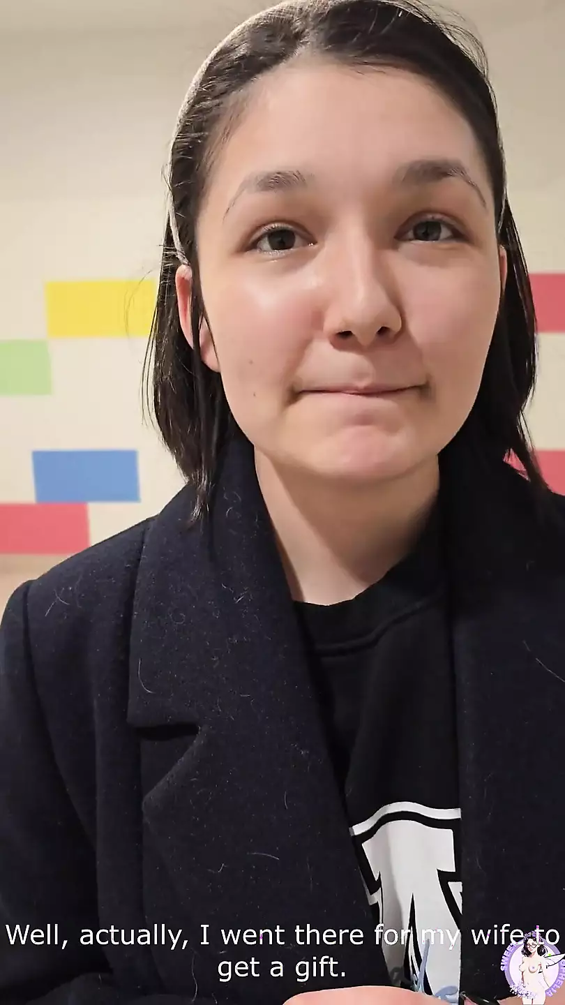 Meeting With A Stranger Leads To Rough Sex In The Fitting Room Blowjob Porn Xhamster