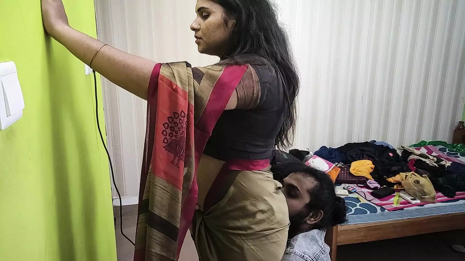 Vaishnavy Ass Lick In Saree By Sharun Raj Mallu Couple Hot Saree Ass