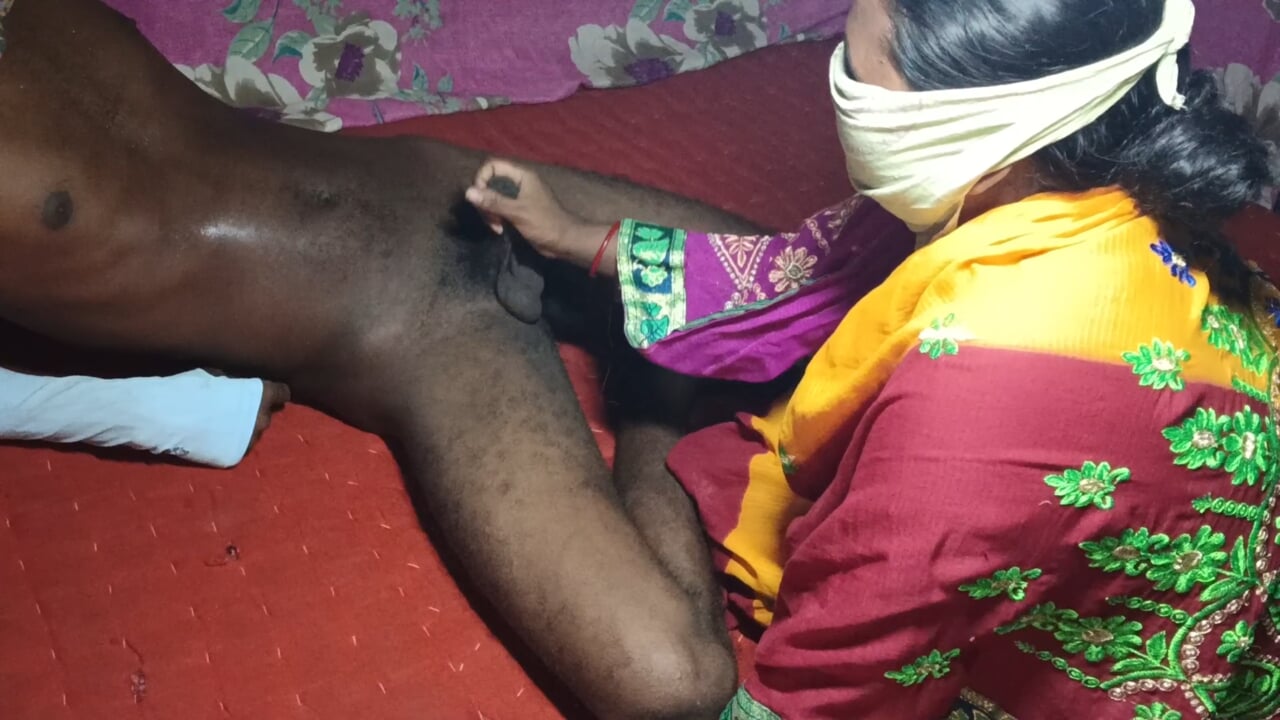 Desi Bhabhi Ko Ghar Per Bulakar Chudai Ki Indian Cheerleader Porn