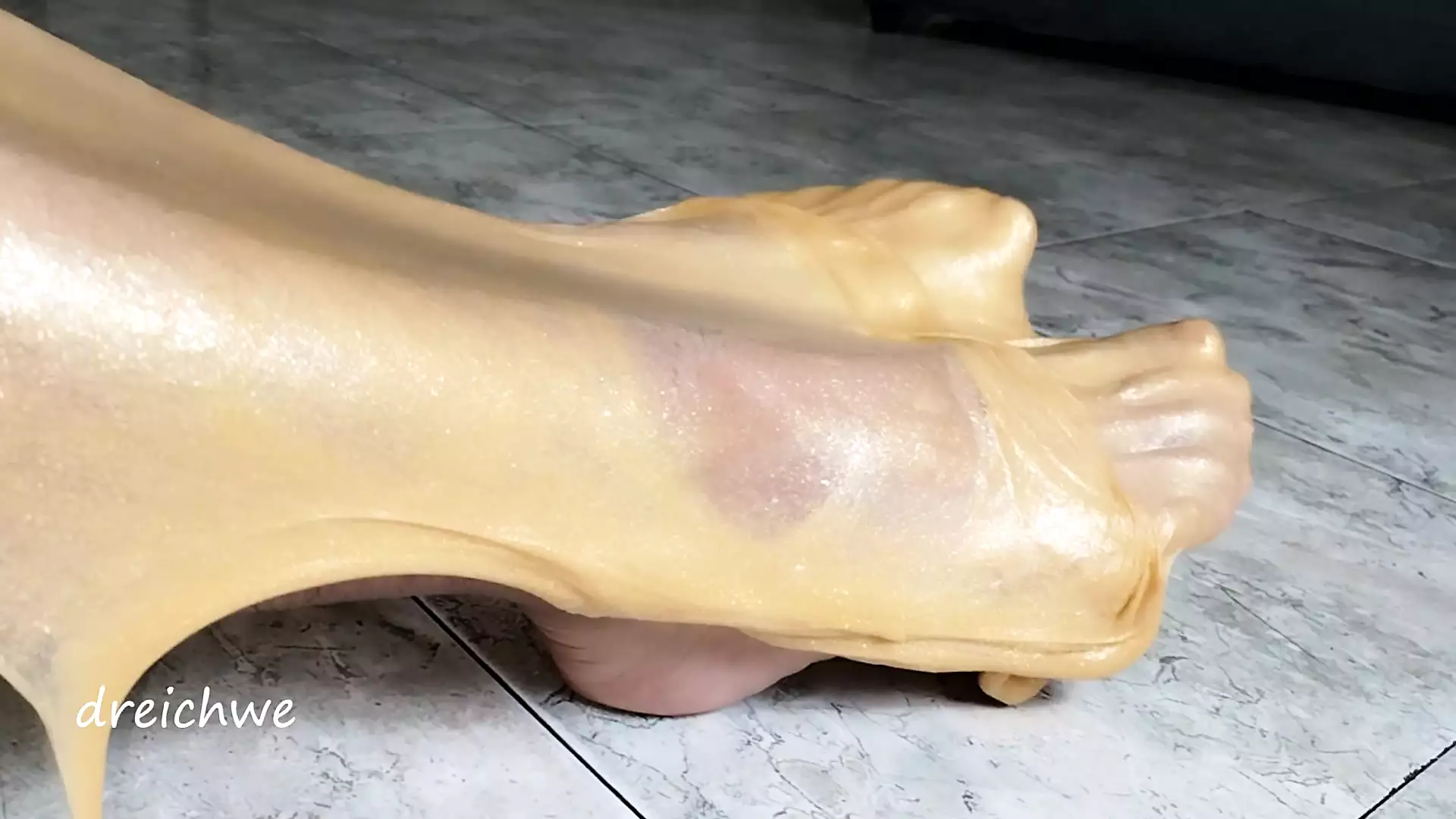 Golden Slime Fetish Feet Gay Foot Fetish Young Porn Feat Dreichwe