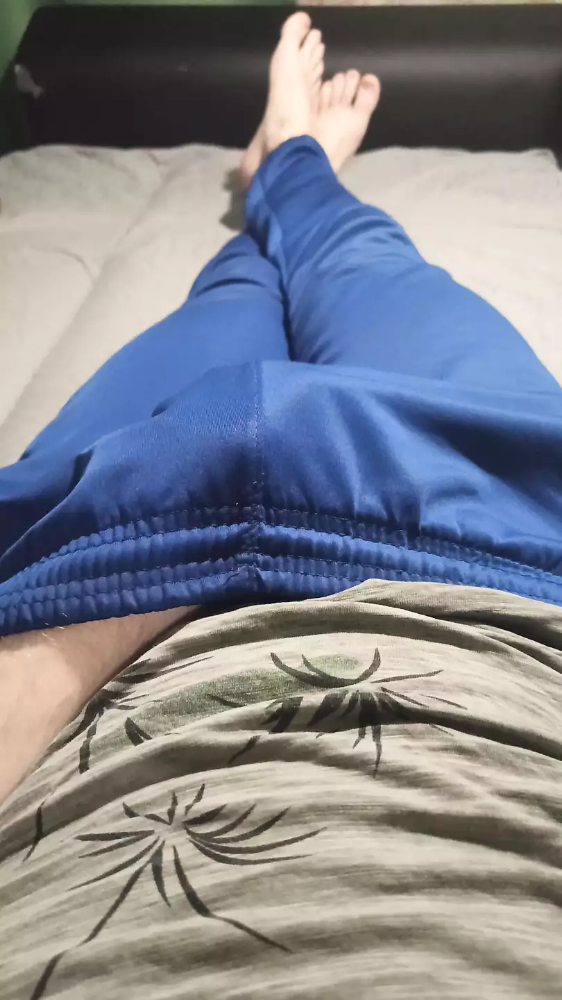 Guy In Blue Sweatpants Rubbing His Bulge Gay Jock Porn Feat Pasha Xhamster