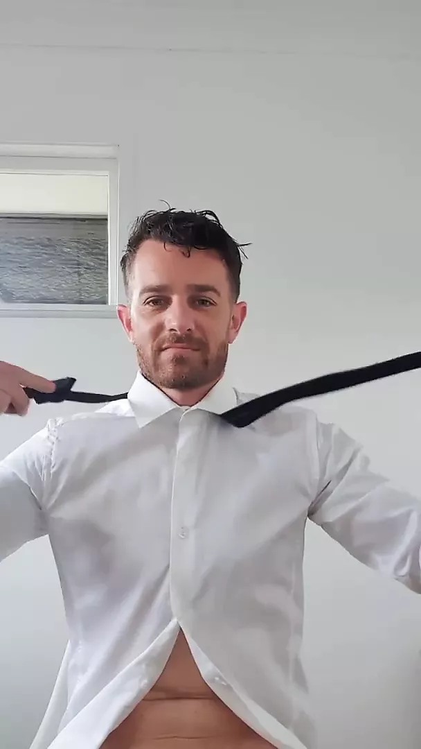 Muscle Bodybuilder wichsen und zeigen Arsch - speziell | xHamster