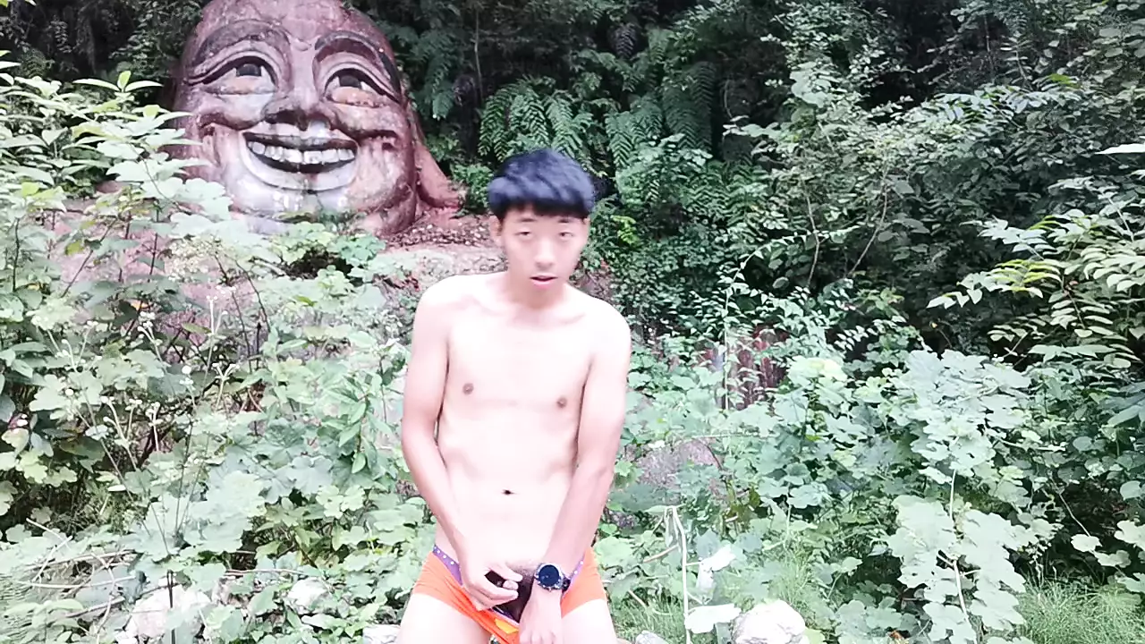 Junge Sperma Masturbation Süßer Wald Im Freien Xhamster