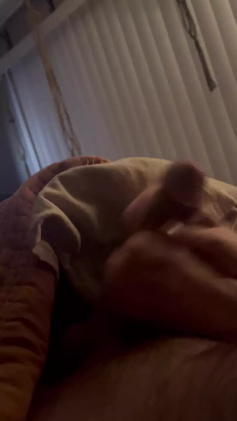 Zakar Besar Dengan Pancutan Mani Tangan Xhamster