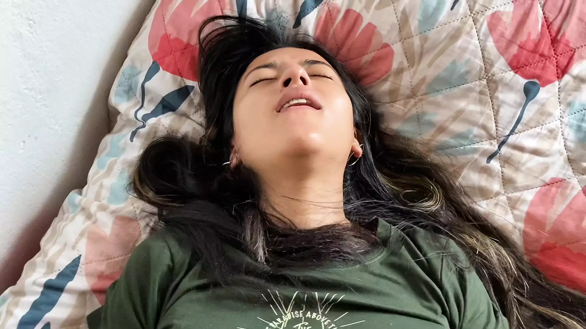 La Mejor Amiga De La Hermana Latina Cabalgando Como Una Vaquera Pov Xhamster