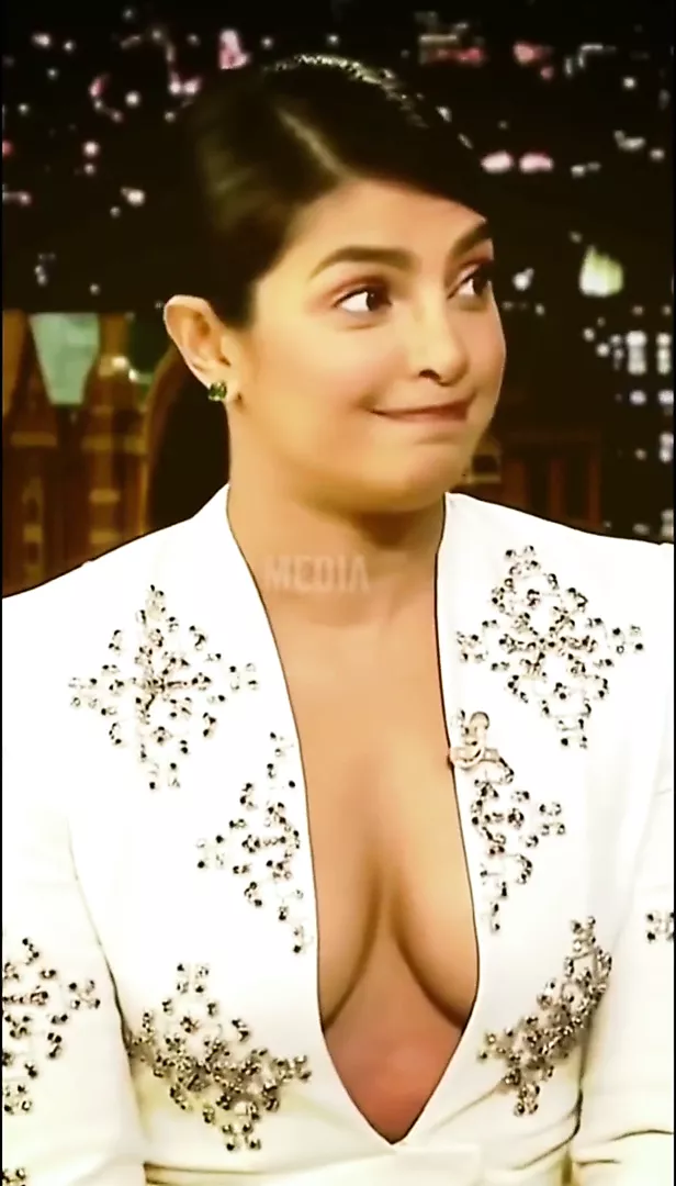 Priyanka Chopra Hot Edit Jimmy Fallon Interview With Moaning Xhamster