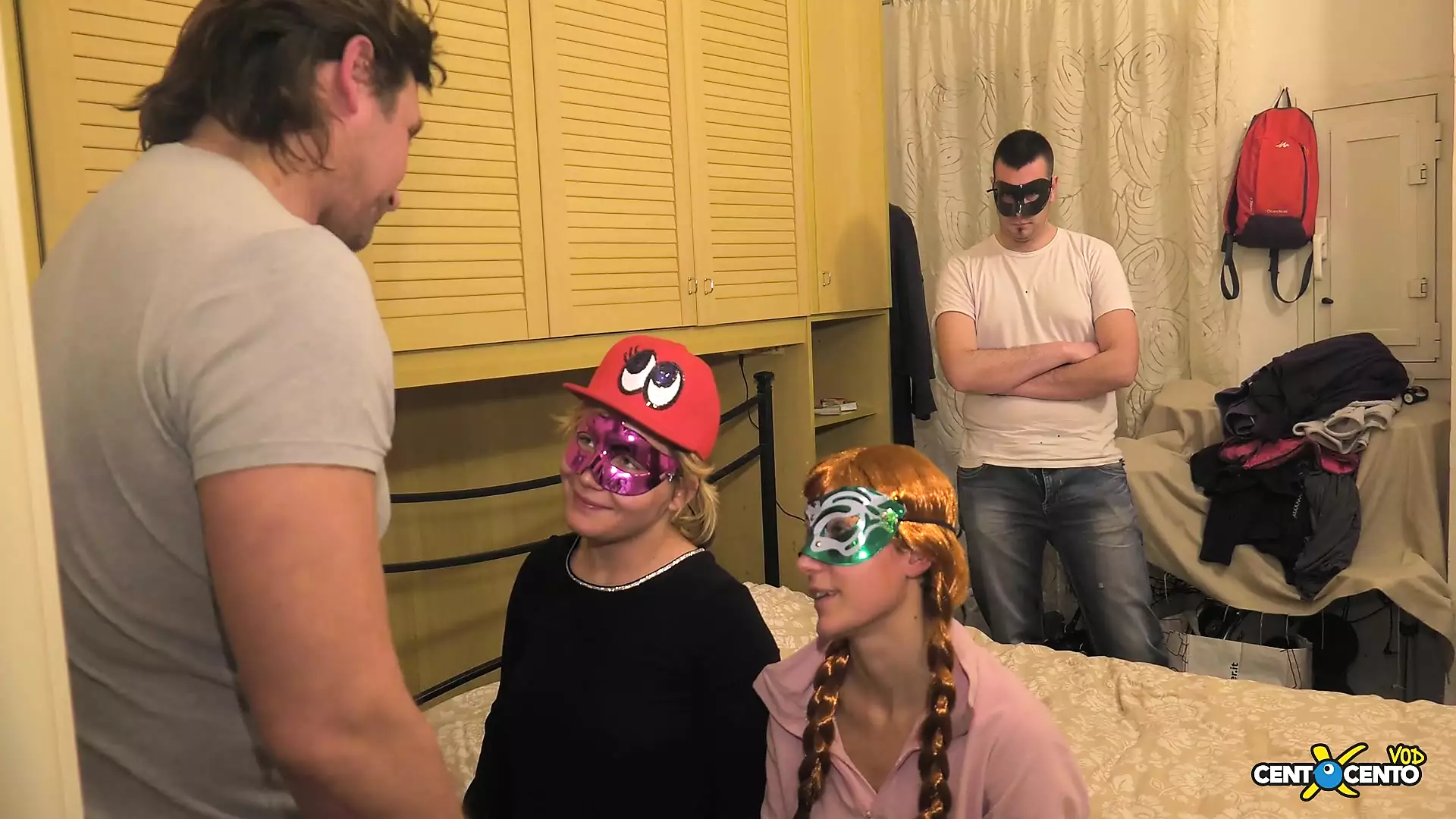 ผู้จบการศึกษาไม่มีกางเกงใน (หนังเต็ม Centoxcento) | xHamster